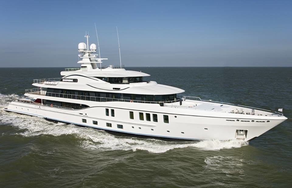 Yacht PLVS VLTRA, a 74m Amels 242 Limited Editions Superyacht ...